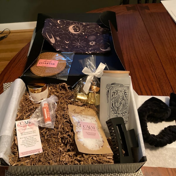 Zodiac Gift Box for Her Astrology Gift for Women Gemini Birthday Gift ...