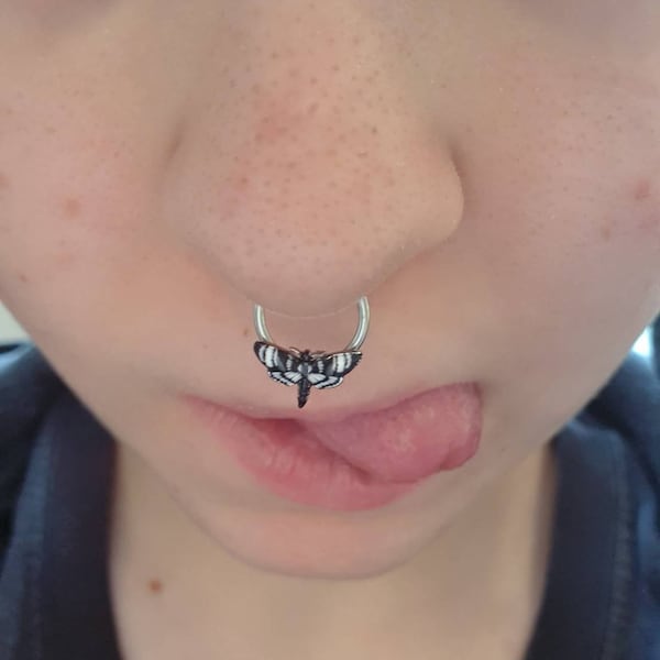 14k Solid Gold CZ Teardrop Septum Ring/daith Earring/nose Ring ...