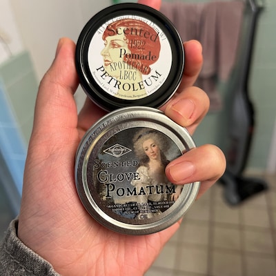 1922 Pomade Vintage Hairstyle Vintage Pomade Pinup Hair Vintage ...