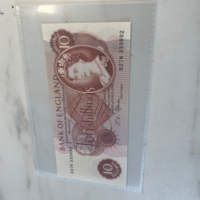 United Kingdom Royal Mint Year 2000 Proof Two Pounds Coin in - Etsy UK