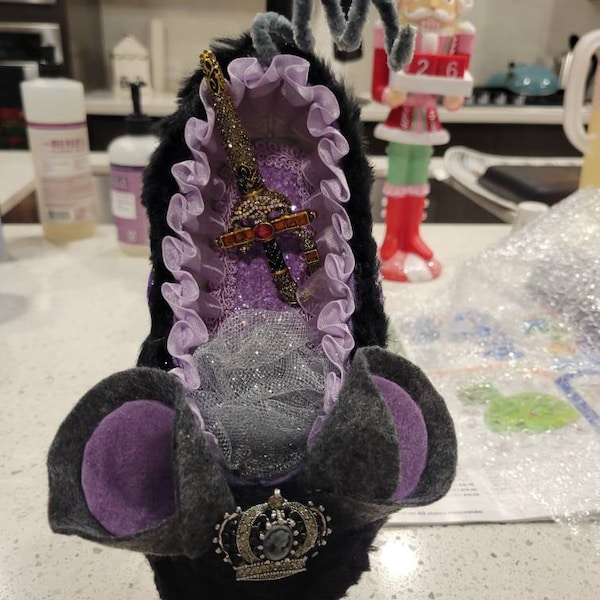 CUSTOMIZED NUTCRACKER Suite Ballet Decorated Pointe Shoe - Various ...