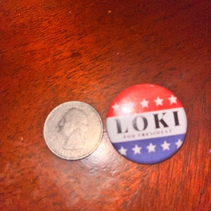 Carol Danvers / Captain Marvel Insignia Pinback Button - Etsy