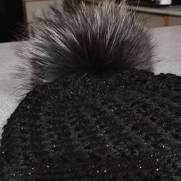 Pure White Round Fur Hat, Premium Faux Fur Bridal Headwear, Snow White ...