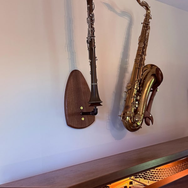 The Wall Hanger - Saxophone Wall Stand - Gift for Saxophonist Player ...