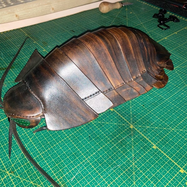 Leather Isopod Sling Bag PDF Pattern: Giant Bathynomus Design (SVG, DXF ...