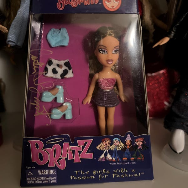 Bratz Boyz at the Mall Fashion Pack! Original 2004 Edition. Designed by ...