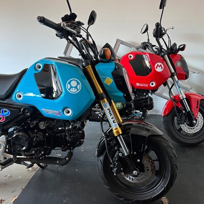 Super Mario Bros Nintendo Emblem Icon Logo Vinyl Decal - Etsy