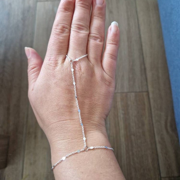Gold Hand Chain, Dainty Hand Chain, Finger Chain Bracelet, Minimalist ...