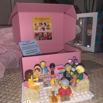 Golden Girls Count Bessie & Baby Lego Set W/ Canvas Art - Etsy