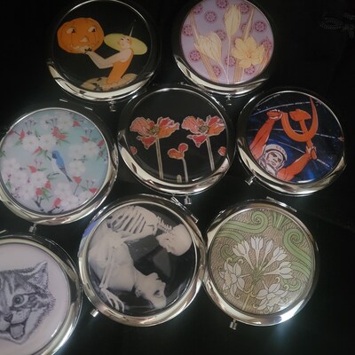 Art Nouveau Floral Compact Mirror Edwardian Flower Pattern - Etsy