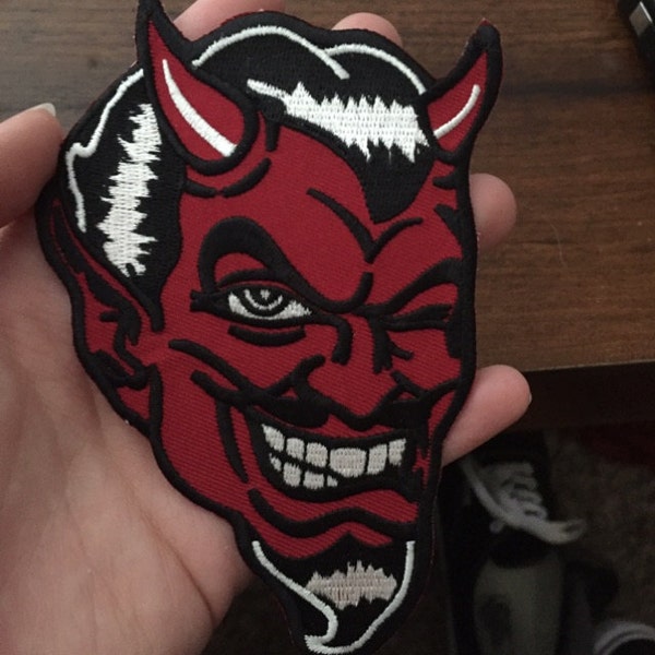 RED DEVIL PATCH Iron-on Embroidered Applique 666 Skull Evil Devil ...