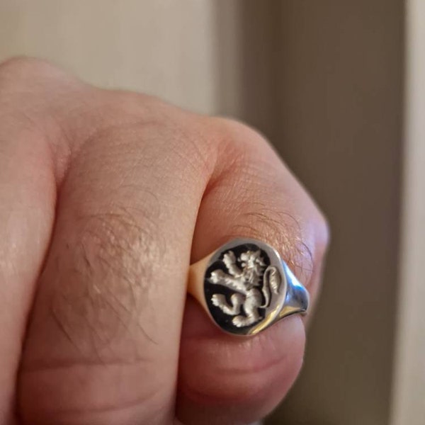 Scottish Thistle Silver Signet Ring for Men | Heavyweight Oval | Rugby ...