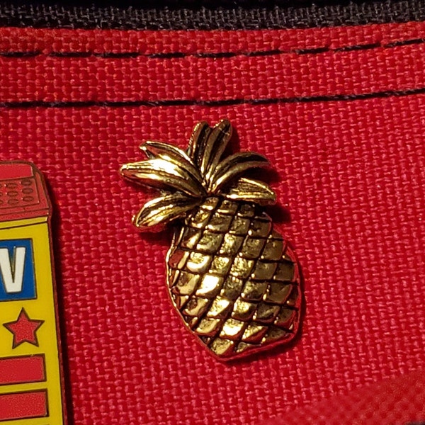 Gold Pineapple Lapel Pin- CC111G- Pineapple, Hospitality, Fruit ...