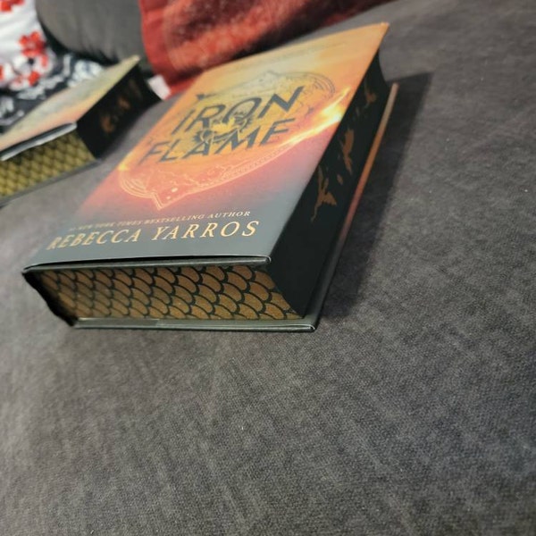 Twisted Series by Ana Huang Custom Metallic Sprayed Edges - Twisted ...