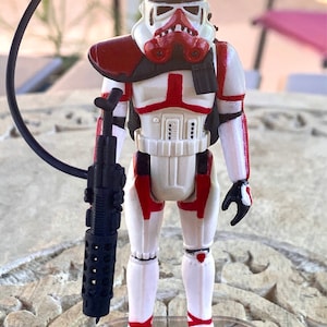 Swilla Corey Cantina Patron 3D Printed Model Kit | Etsy