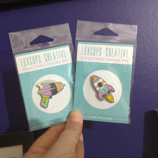 SALE Pastel Retro Rocket Enamel Pin Hard Enamel Pin Cloisonné Spaceship ...