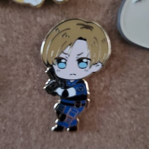 RE Leon Kennedy Hard Enamel Pin - Etsy
