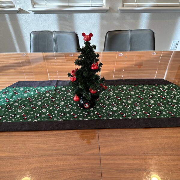 Snowmen Hand Sewn Mini Table Topper - Etsy