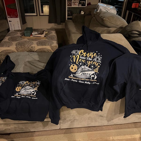 Valentine's Day Sweatshirt, Valentines Day Words, Valentines Day Gift, Heart Sweater, Be Mine ...