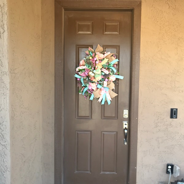 Cardinal Centerpiece for Table, Traditional Christmas Arrangement ...