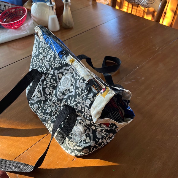 Pet Carrier Sewing Pattern, Small Dog Shoulder Bag (PDF Pattern) - Etsy
