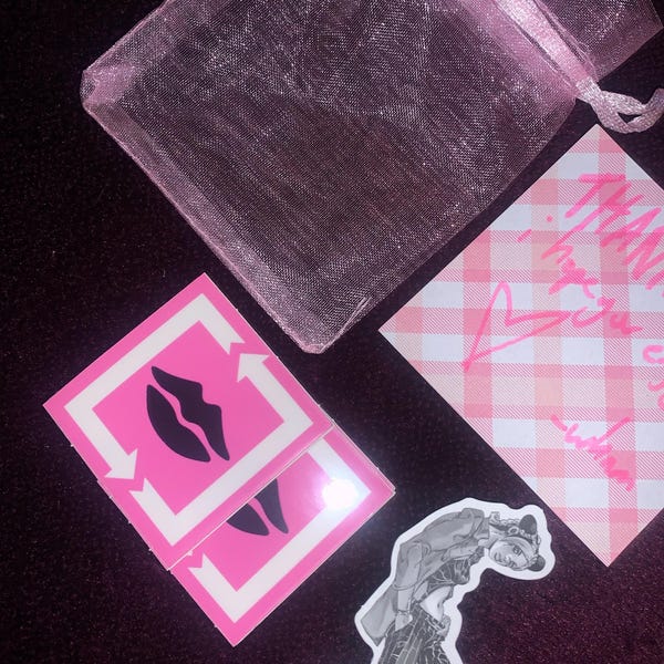 Kiss Sticker Ermes Costello - Etsy