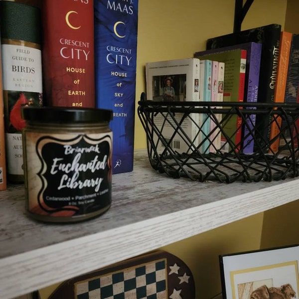 Enchanted Library Candle- Fantasy Inspired- Soy Vegan Candle - Etsy