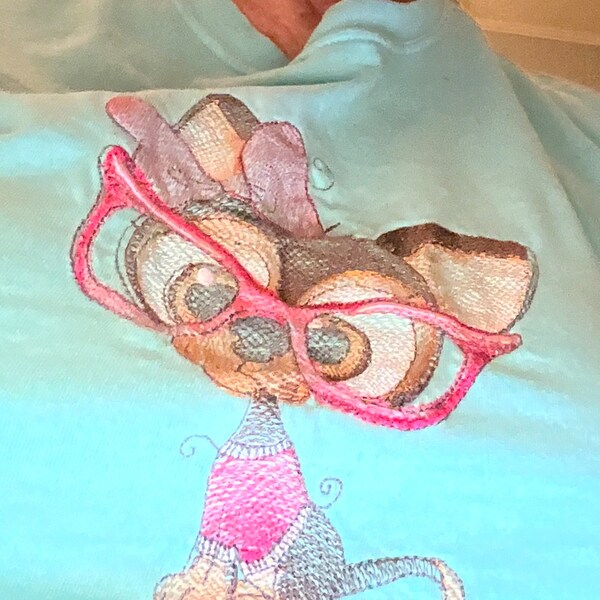 Girl Reading a Book Machine Embroidery Design. Multiple Sizes, Perfect ...