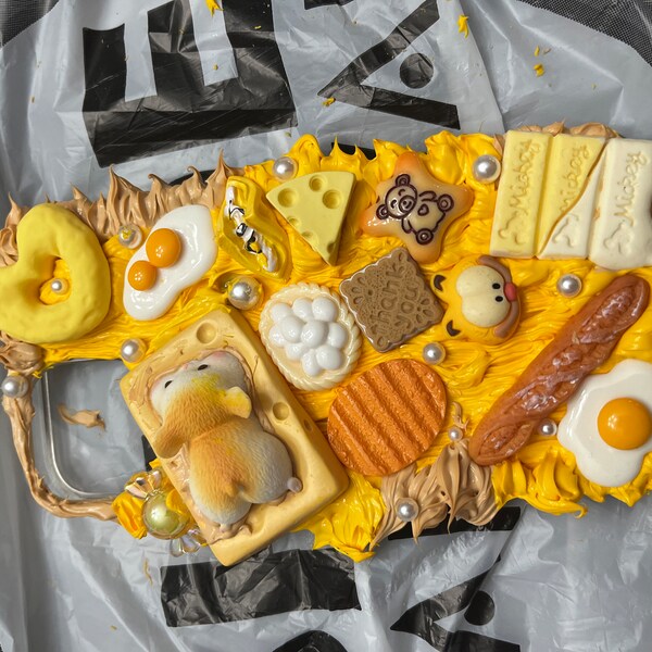 Decoden Phone Case DIY Kit Kawaii Mouse Food Eggs Crackers Cookies ...