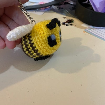 Minecraft Bee Crochet Pattern, Amigurumi Bee, Minecraft Plush 2in1 ...
