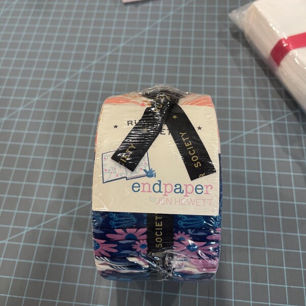 Starshine in Multi Quilt Kit Fabric Pattern and Binding and Backing ...