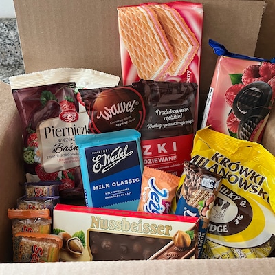 SWEET BOX taste of Poland Mini, Not Melting Edition , 5 Count, 2lbs ...