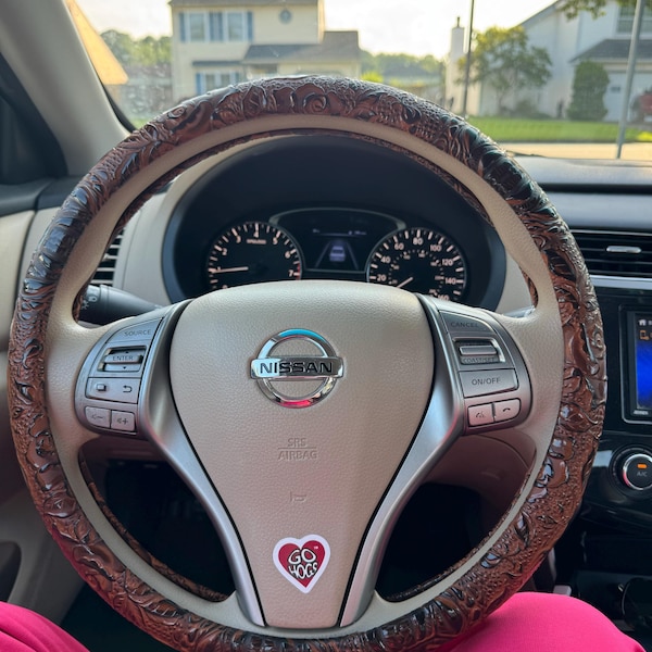 Retro Fashion Beige Brown Steering Wheel Cover,custom Text Four Seasons ...