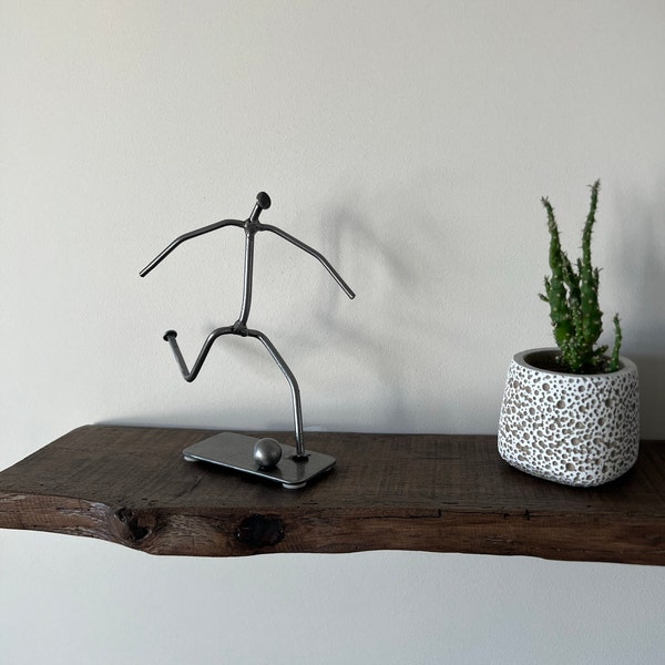 Runner Athlete, Female Runner, Metal Sculpture, Marathon, Triathlon ...