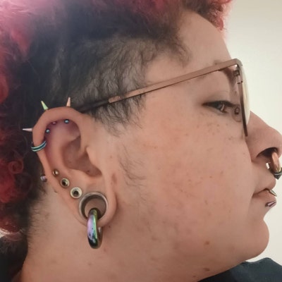 14K Gold Spike Pyramid Labret Stud Lip Jewellery, Lip Piercing Tragus ...