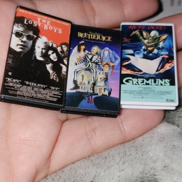 Mini 1:6 VHS K-Z Titles Tapes Choose the Movie Retro Miniatures 80's ...