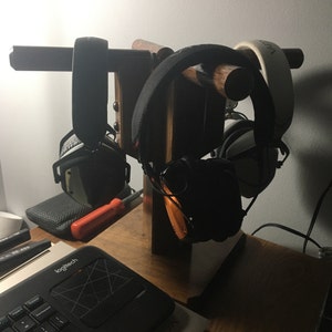 Quad 4 Headphone Stand Multiple Headphones Stand Mens Gift Christmas ...