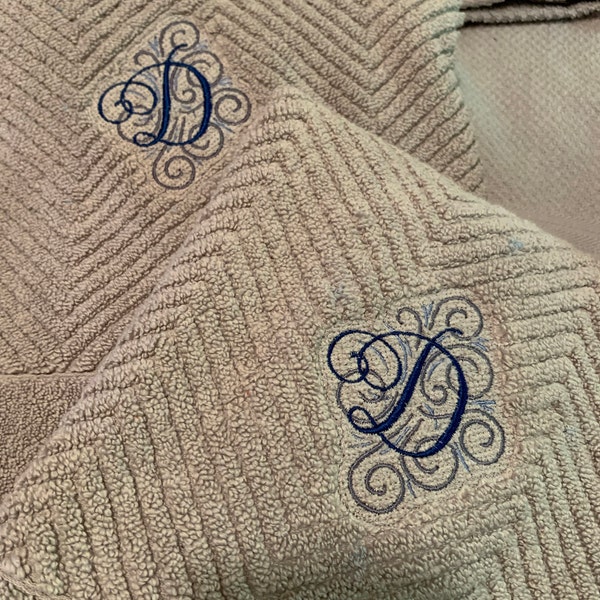 Adorn Embroidery Monogram Set 3″ 4″ - 11 Formats: Bx Dst Exp Hus Jef ...