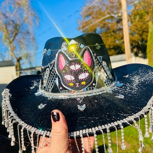 Googly Eyes Fringe Disco Space Cowboy Hat Cosmic Cowgirl Jeepers ...