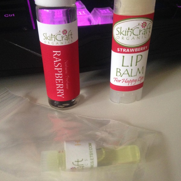 Natural Raspberry Perfume Oil - Made With Organic Sweet, Zingy Fruit ...