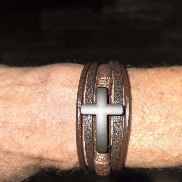 Gold Cross With Adjustable Chainmail Band Crusader Bracelet, Free Gift ...