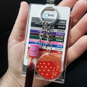 Staph Aureus Petri Dish Keychain / Microbiology Agar Art / Bacteria ...