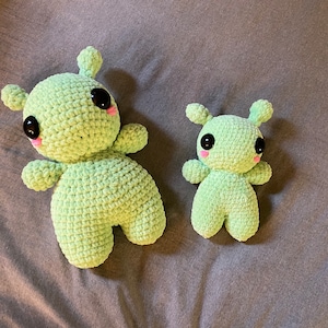 Space Alien Crochet Pattern, Crochet Alien Pattern, Amigurumi Alien ...