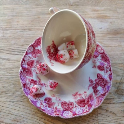 Custom Mini Teacup DND Dice Set - Etsy