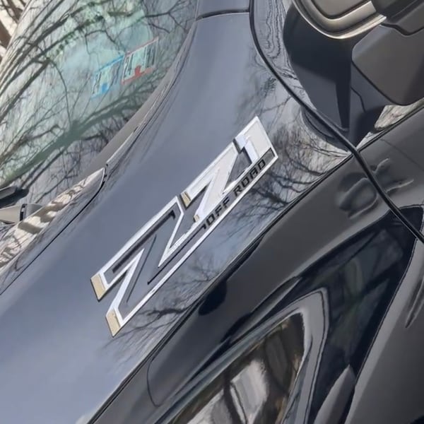 2021+ Chevy Tahoe Redline Front Side Door Vehicle Nameplate Emblem ...
