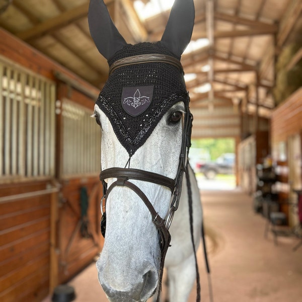 DIY Horse Bonnet Tutorial by Equiears Full Size Sqaure and Tie Down ...