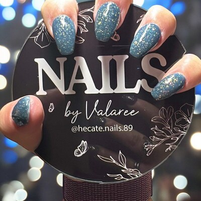 New 3D Acrylic Nailfie Photo Prop, Custom Nail Logo Nail Technician ...