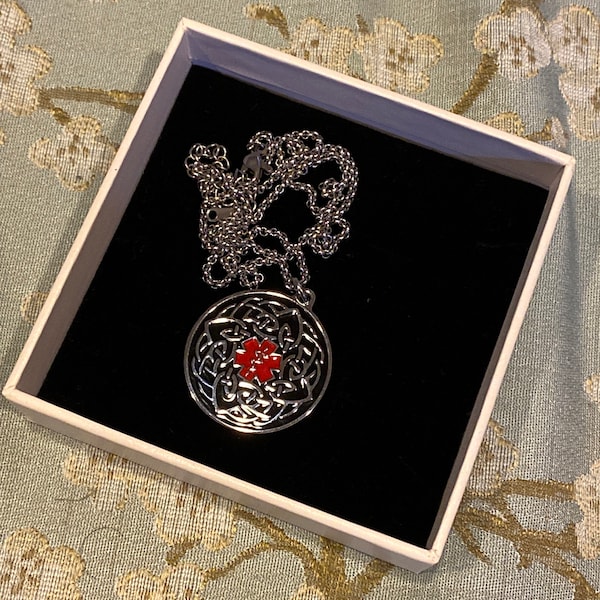Custom Medical Alert Celtic Knot Necklace for Women With Free Engraving ...