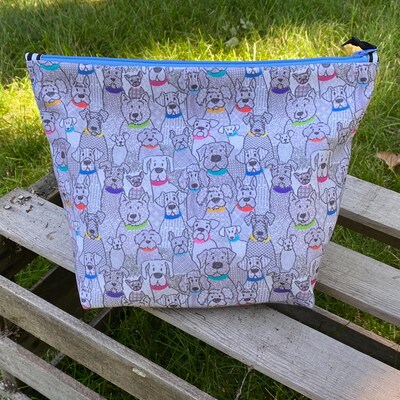 Pink Knitting Pin, Angry Yarn Ball Emoji, Unravelling Knitting Pun ...