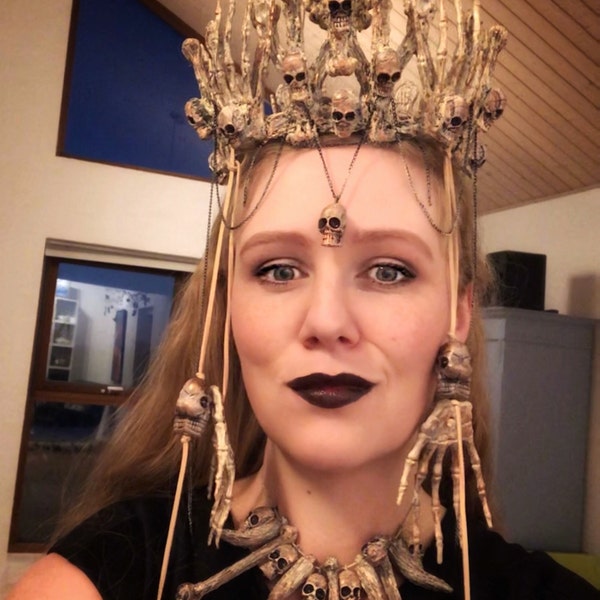 Mardi Gras Costume, Skull Queen Crown: Gothic Voodoo Headpiece ...